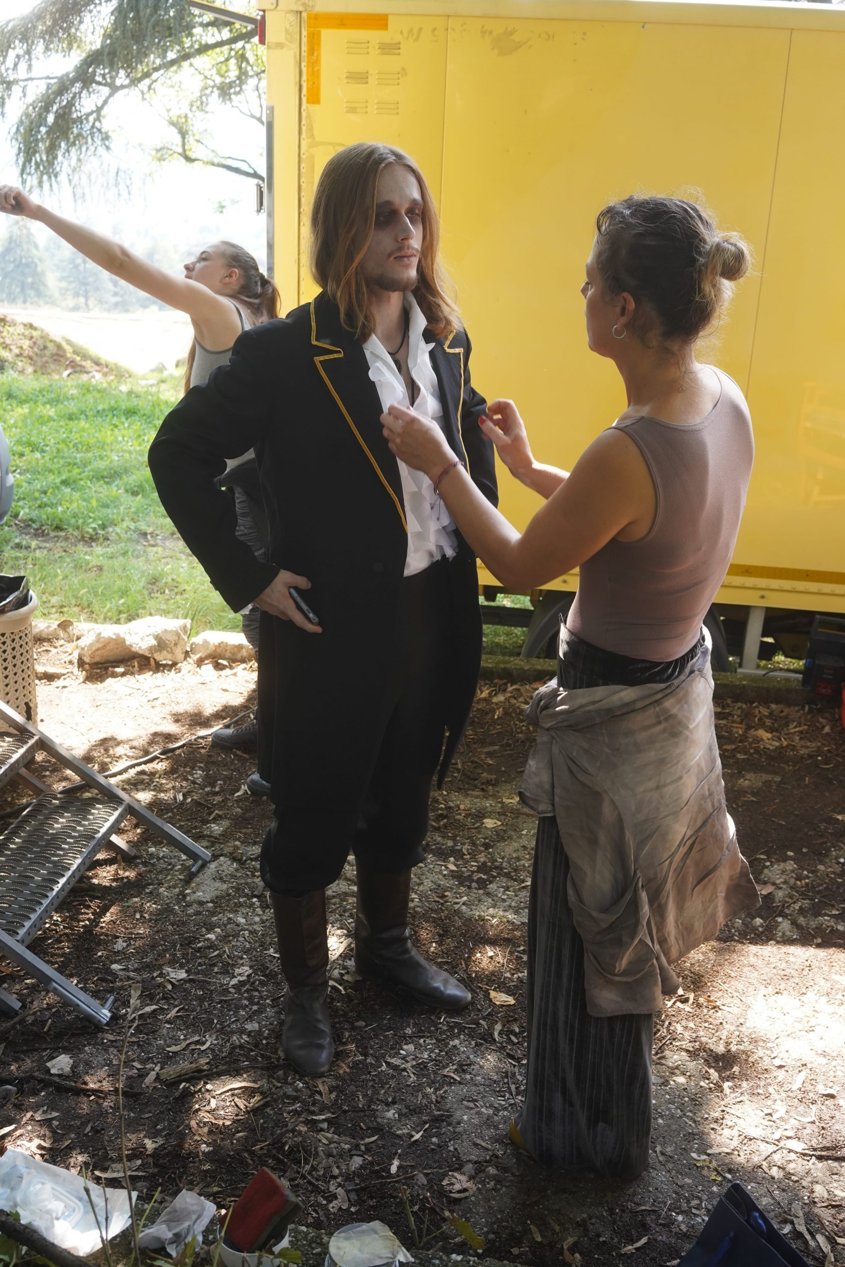 WRAP ON THE LATEST INSTALLMENT IN THE CLASSIC VAMPIRE SERIES ...