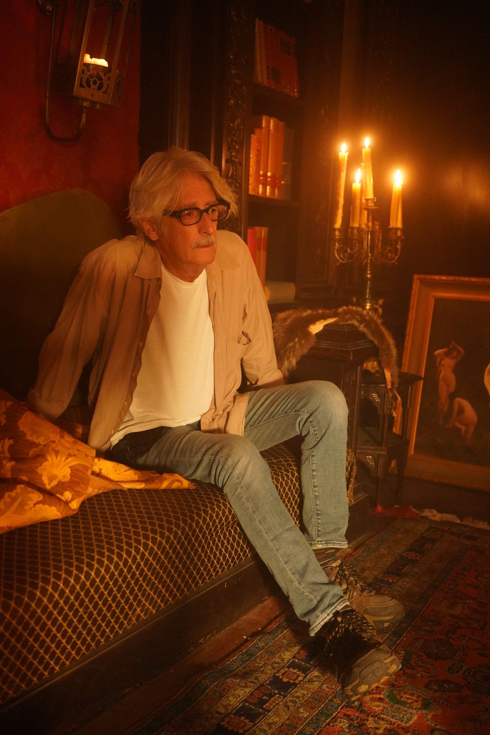 WRAP ON THE LATEST INSTALLMENT IN THE CLASSIC VAMPIRE SERIES ...